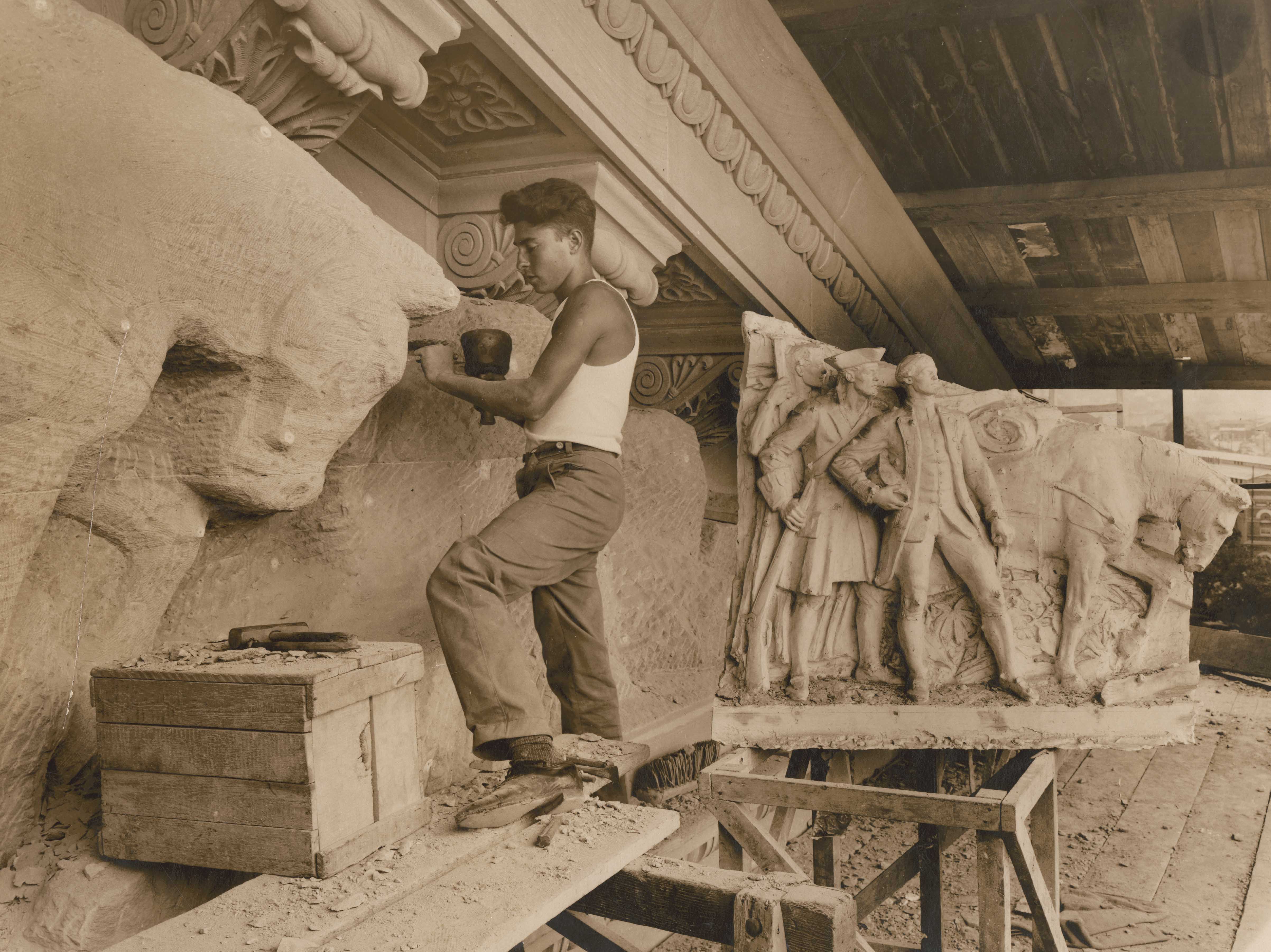 Daphne Mayo – Brisbane Sculptor | Highgate Hill and Its History