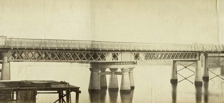 The Fascinating Story of the First Victoria Bridge | Highgate Hill and ...