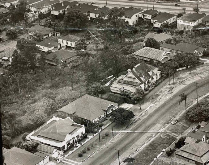 The Three Torbrecks | Highgate Hill and Its History