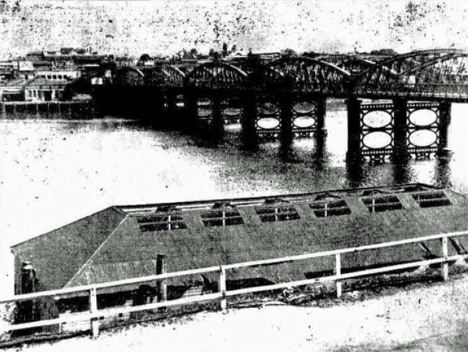 Making a Splash – Brisbane’s Floating Swimming Baths | Highgate Hill ...